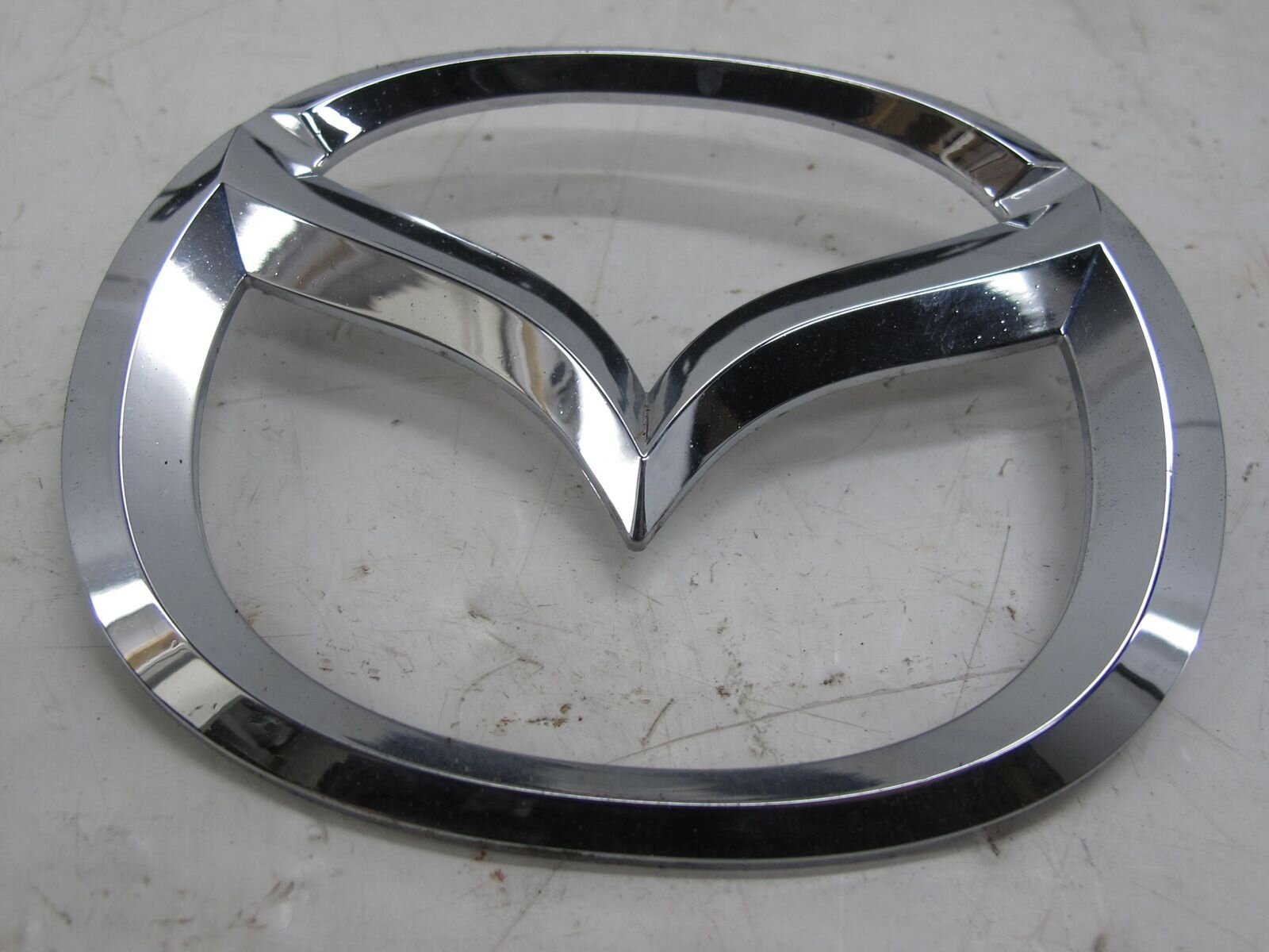 Mazda RX-8 Logo Emblem vorne Stoßstange